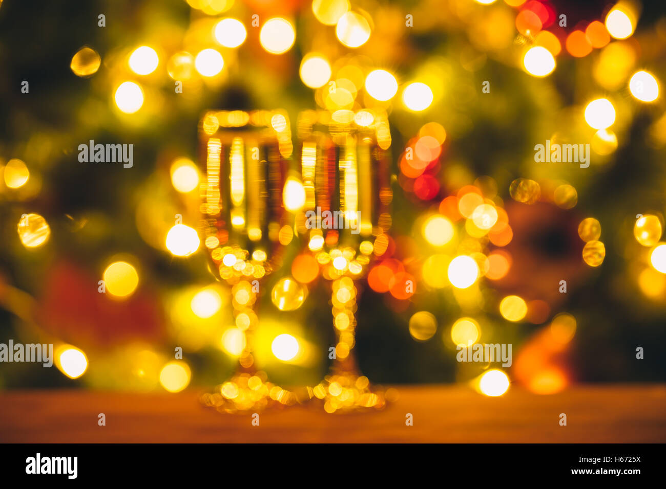 Champagne christmas lights hi-res stock photography and images - Alamy