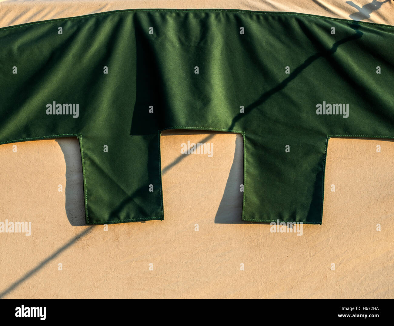 Medieval tent hi-res stock photography and images - Alamy