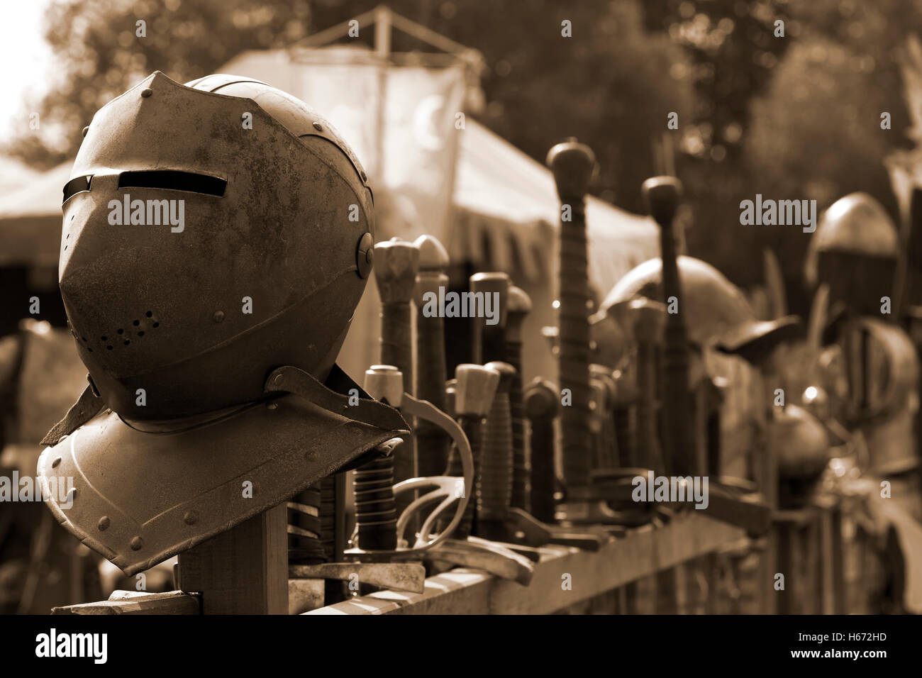 Medieval weapons suit armour hi-res stock photography and images - Alamy