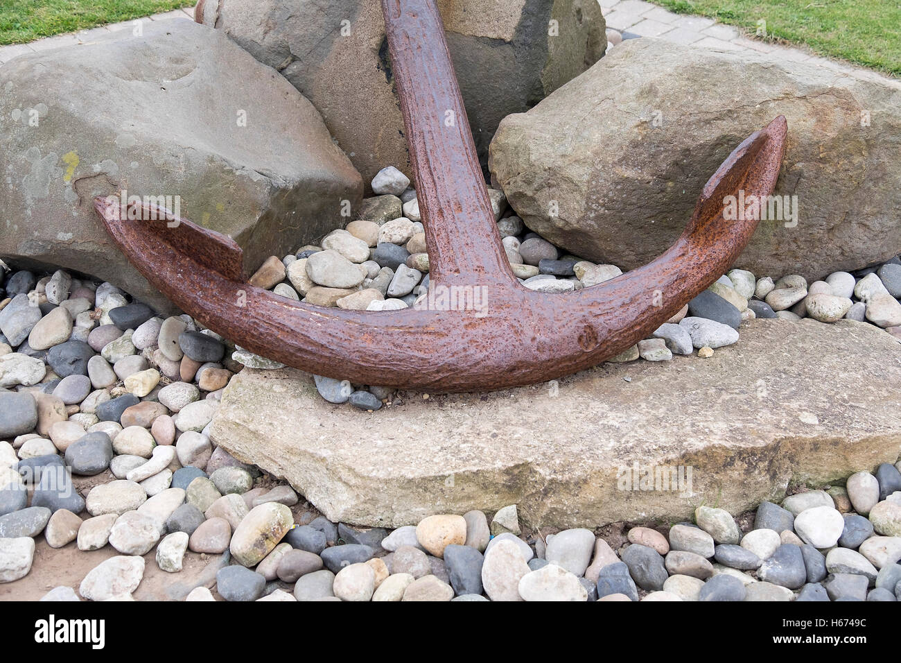 Filey fisherman statue hi-res stock photography and images - Alamy