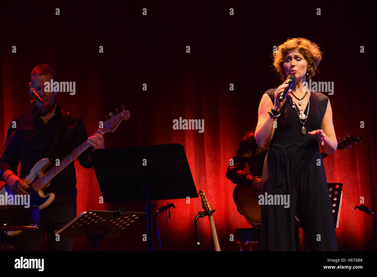 Sissel Kyrkjebø singing "Songs of Love" 2016 in Louis De Geer concert ...