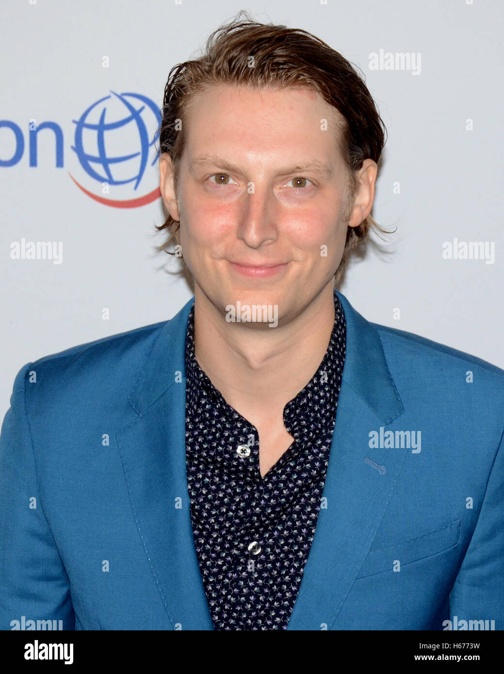 Eric Hutchinson attends Operation Smile at the Beverly Wilshire Hotel ...