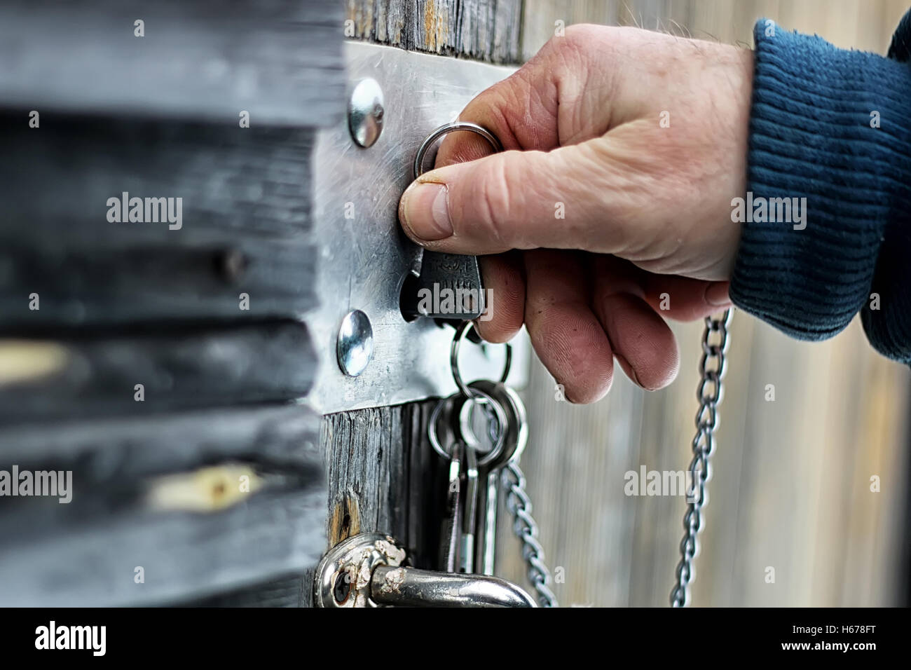hands open padlock Stock Photo - Alamy