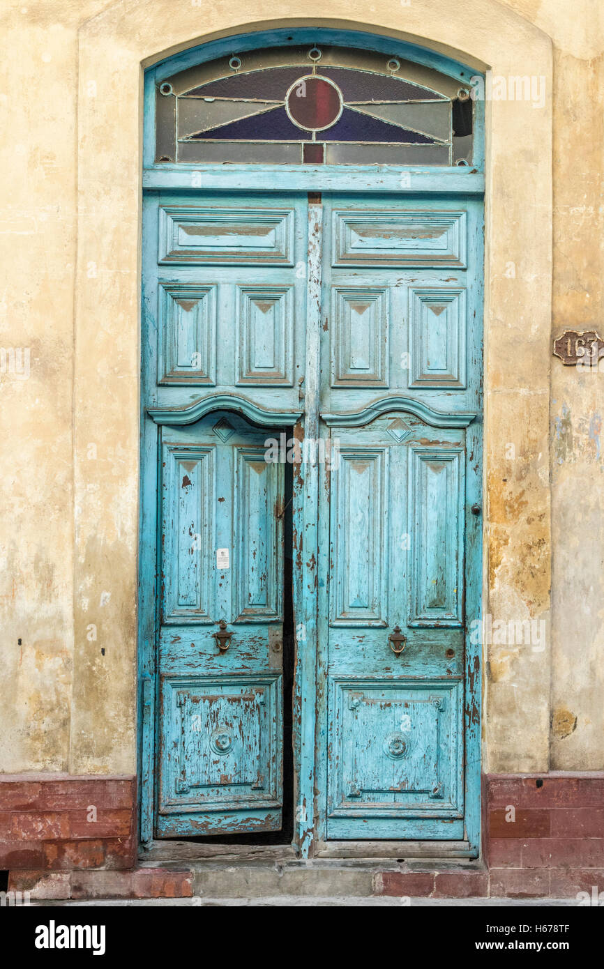 Blue doors, Havana, Cuba Stock Photo - Alamy