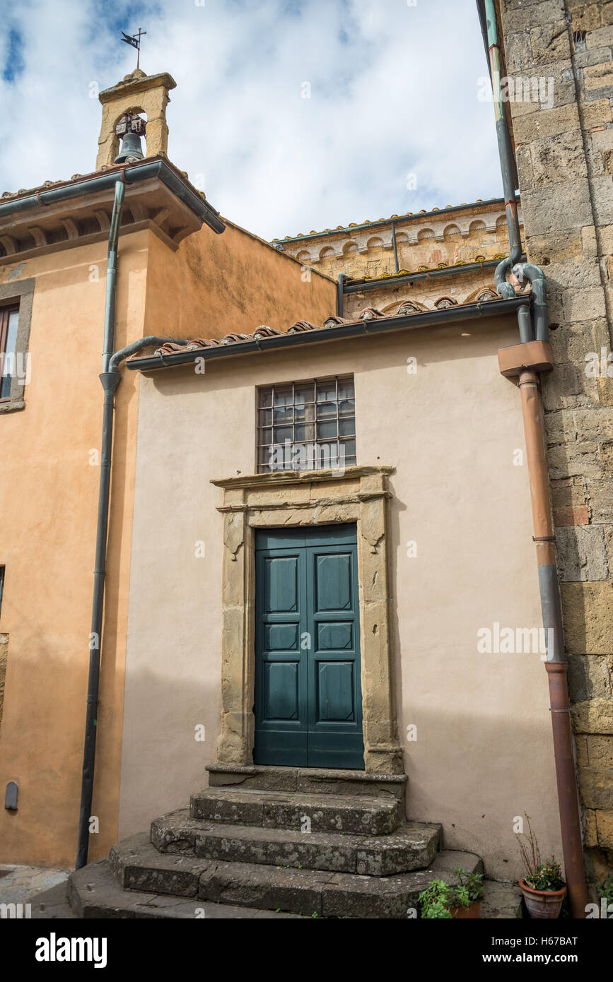 Cathedral church baptistery volterra hi-res stock photography and ...