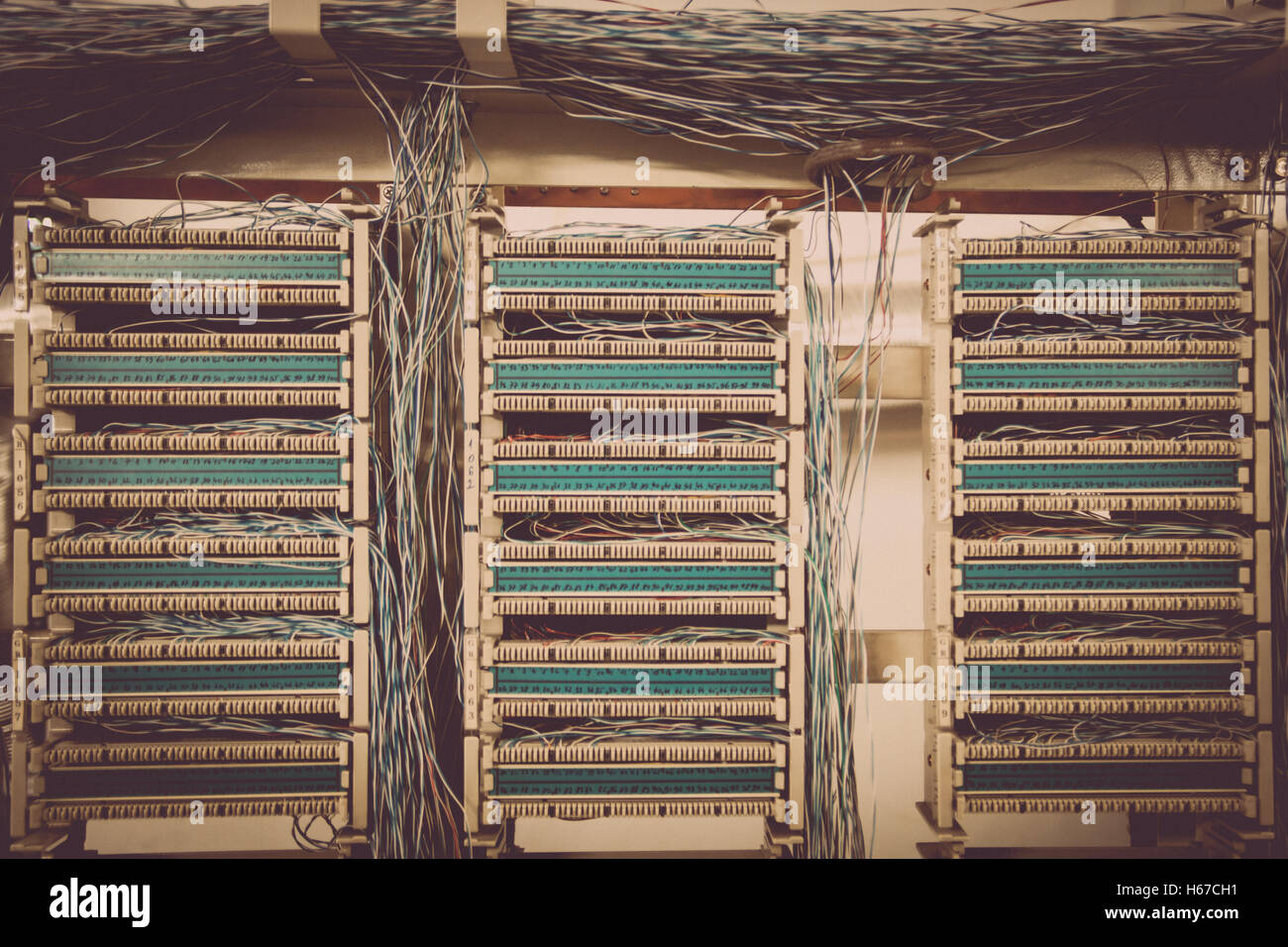 Telephone exchange circuit board hi-res stock photography and images ...