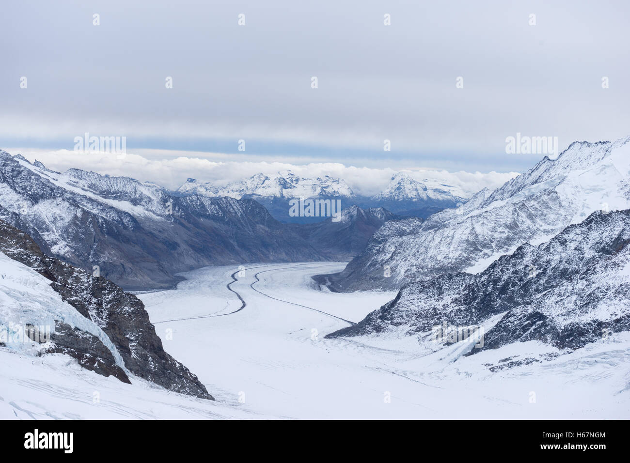 Switzerland mountain scene hi-res stock photography and images - Alamy