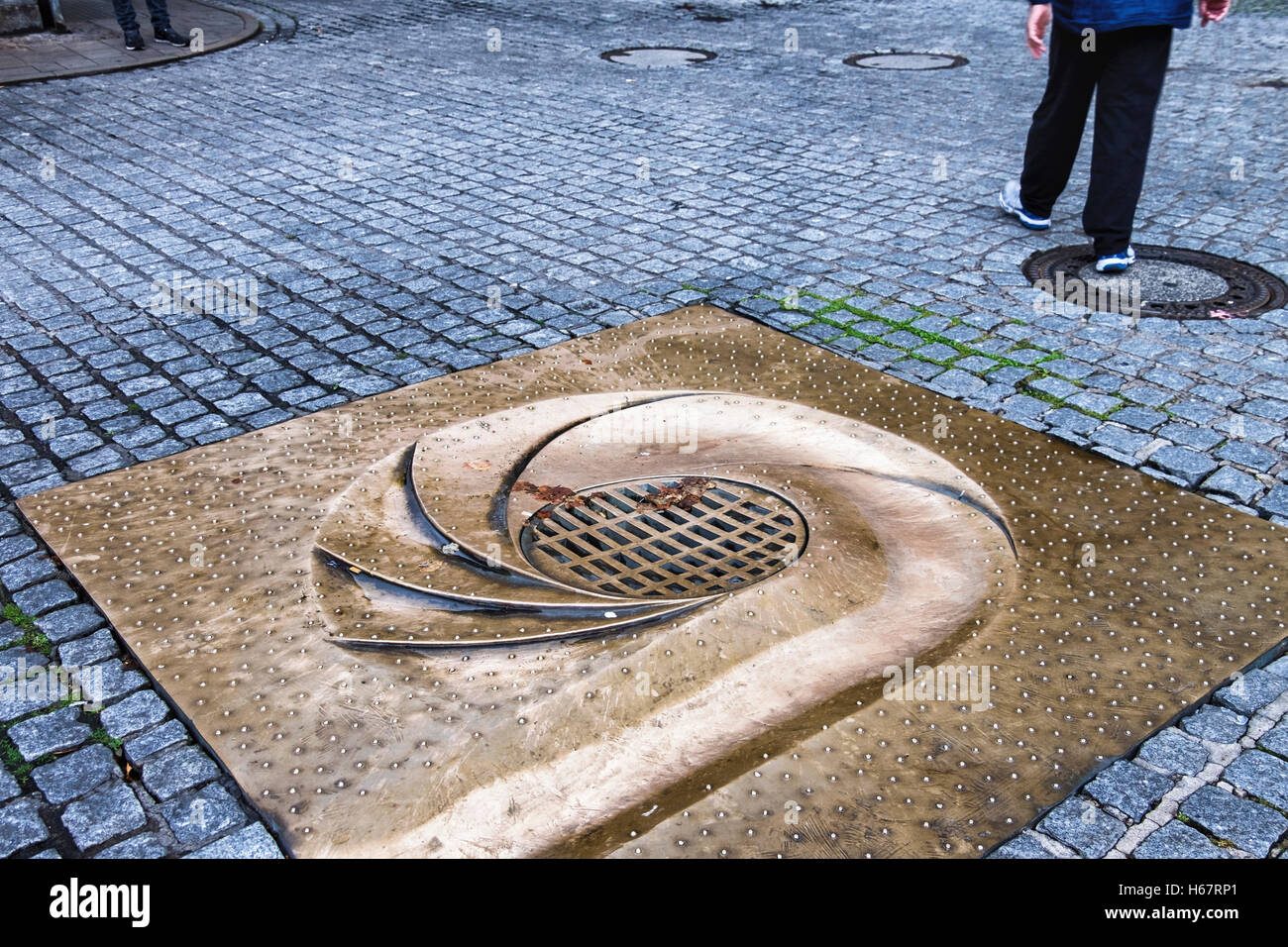 Decorative drain cobble hi-res stock photography and images - Alamy