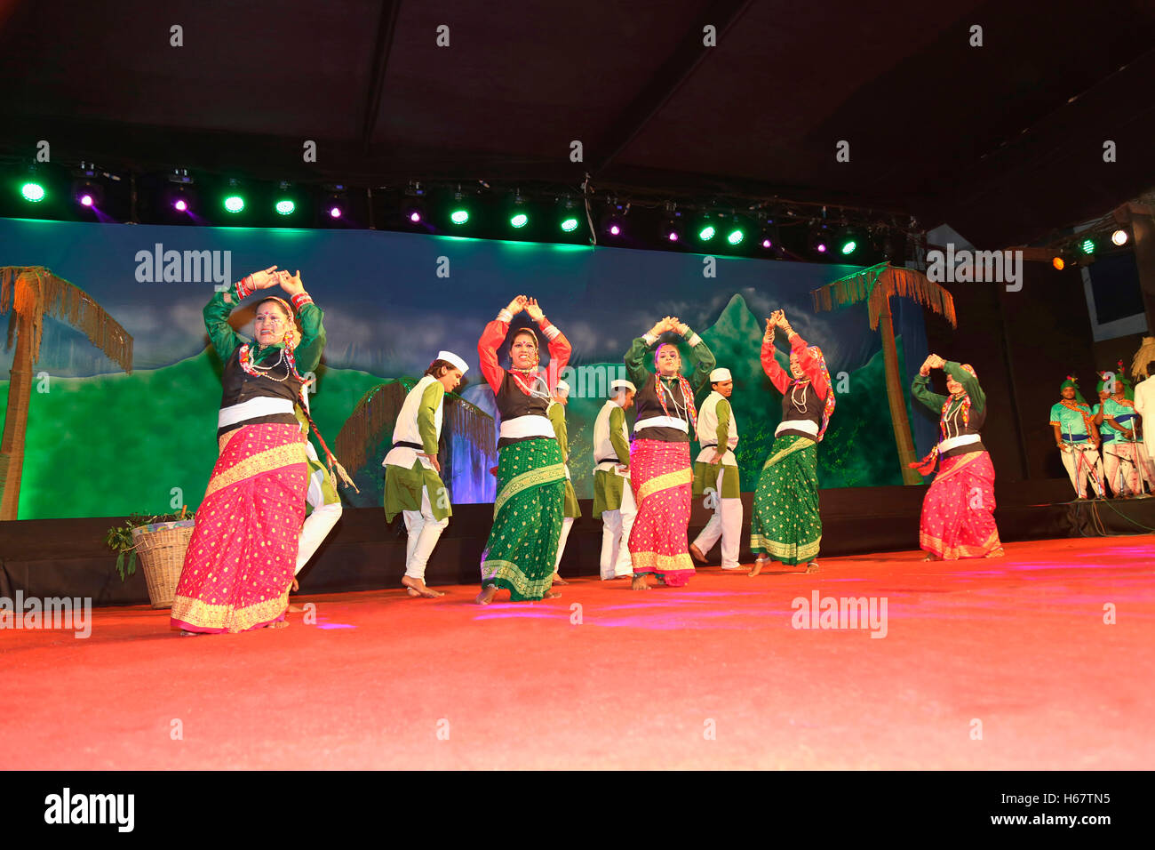 Danca Uttarakhand Langvir Nritya Folk Dance, Origin, Style,