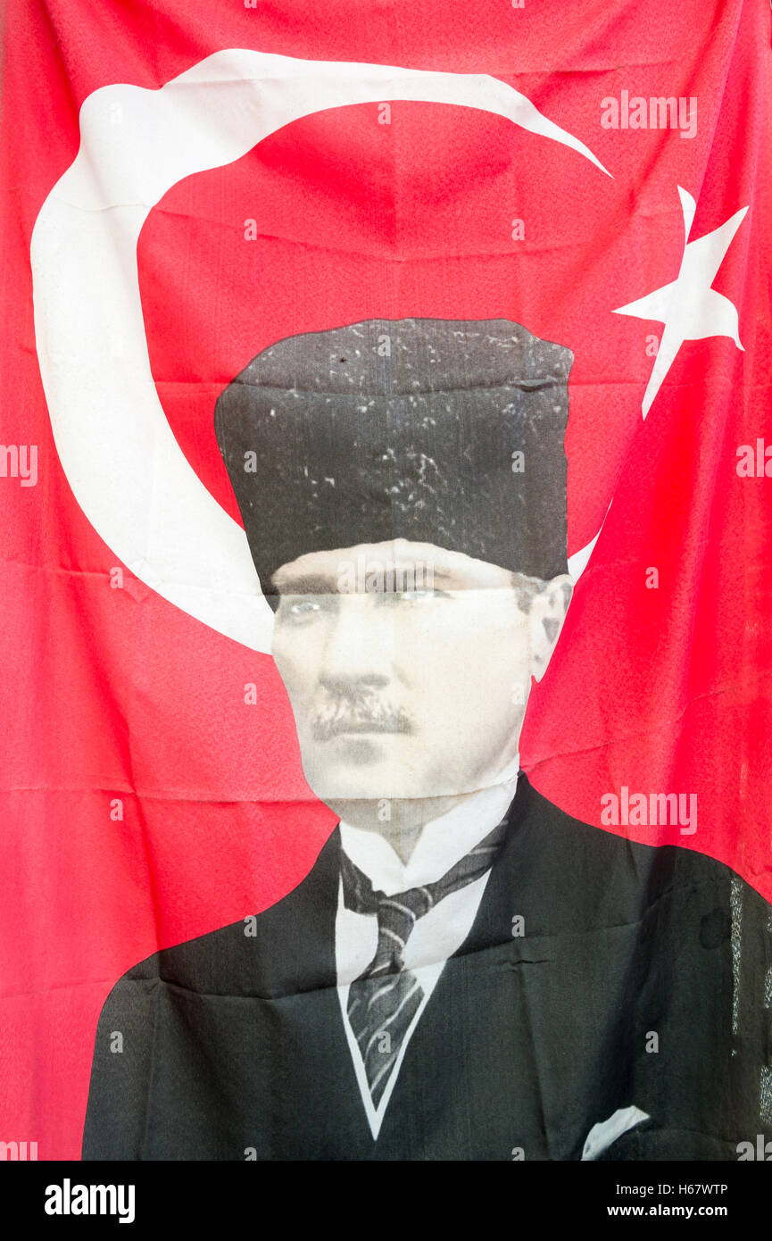 Portrait of mustafa kemal atatürk hi-res stock photography and images ...