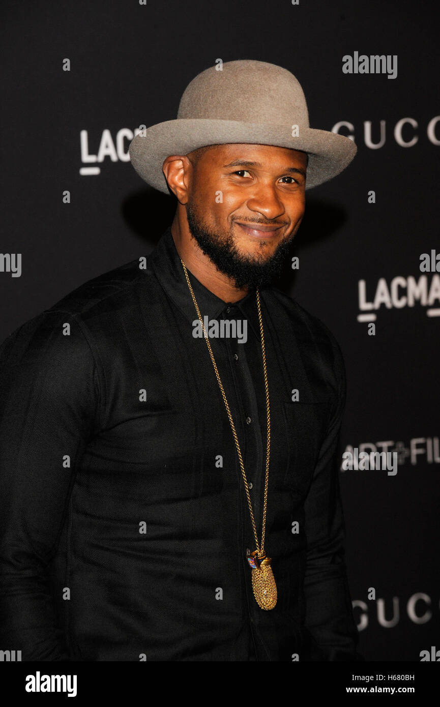 Usher attends the 2015 LACMA Art + Film Gala on November 7th, 2015 in ...