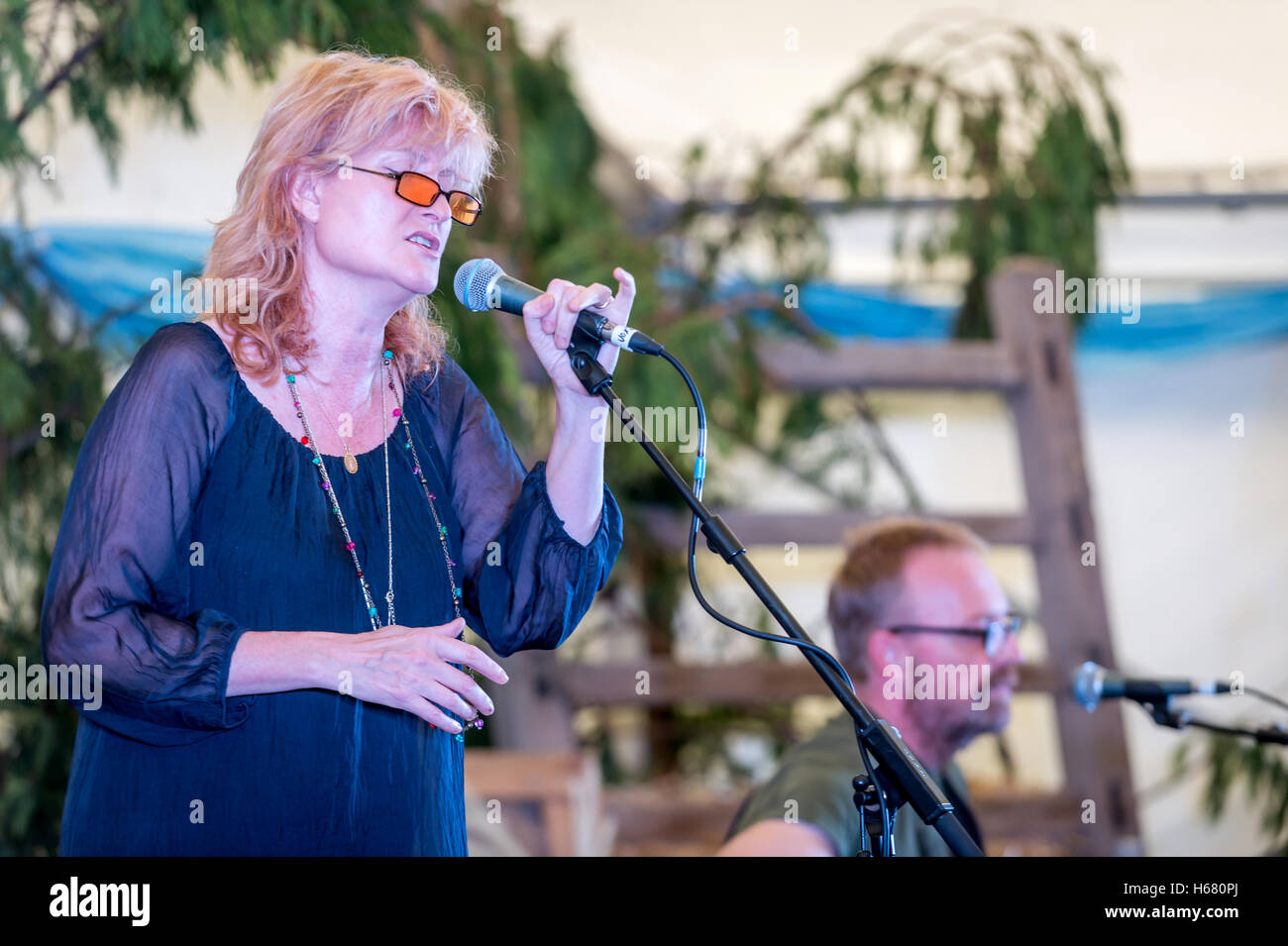 Fairground attraction reader hi-res stock photography and images - Alamy