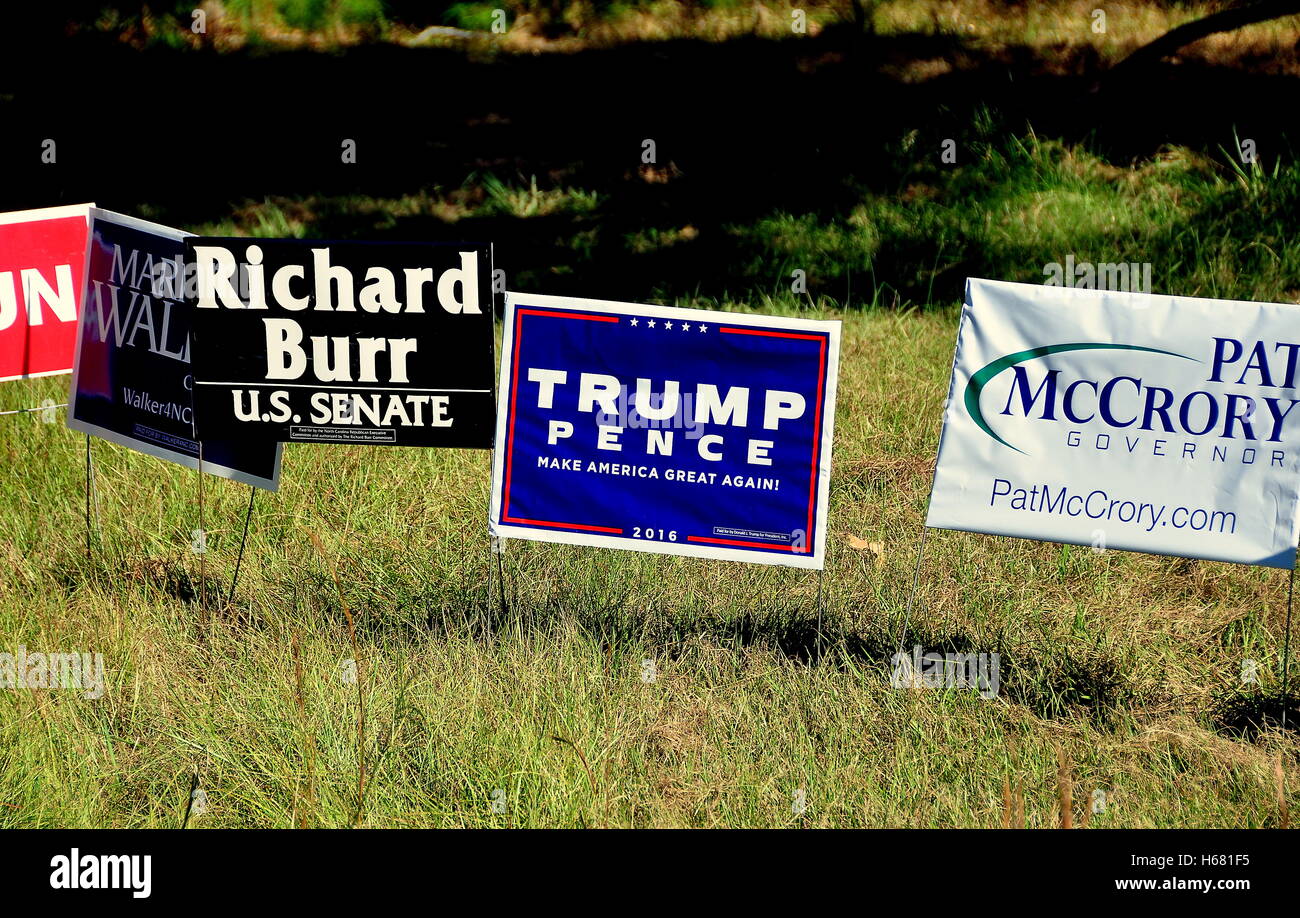 Campaign signs hi-res stock photography and images - Alamy