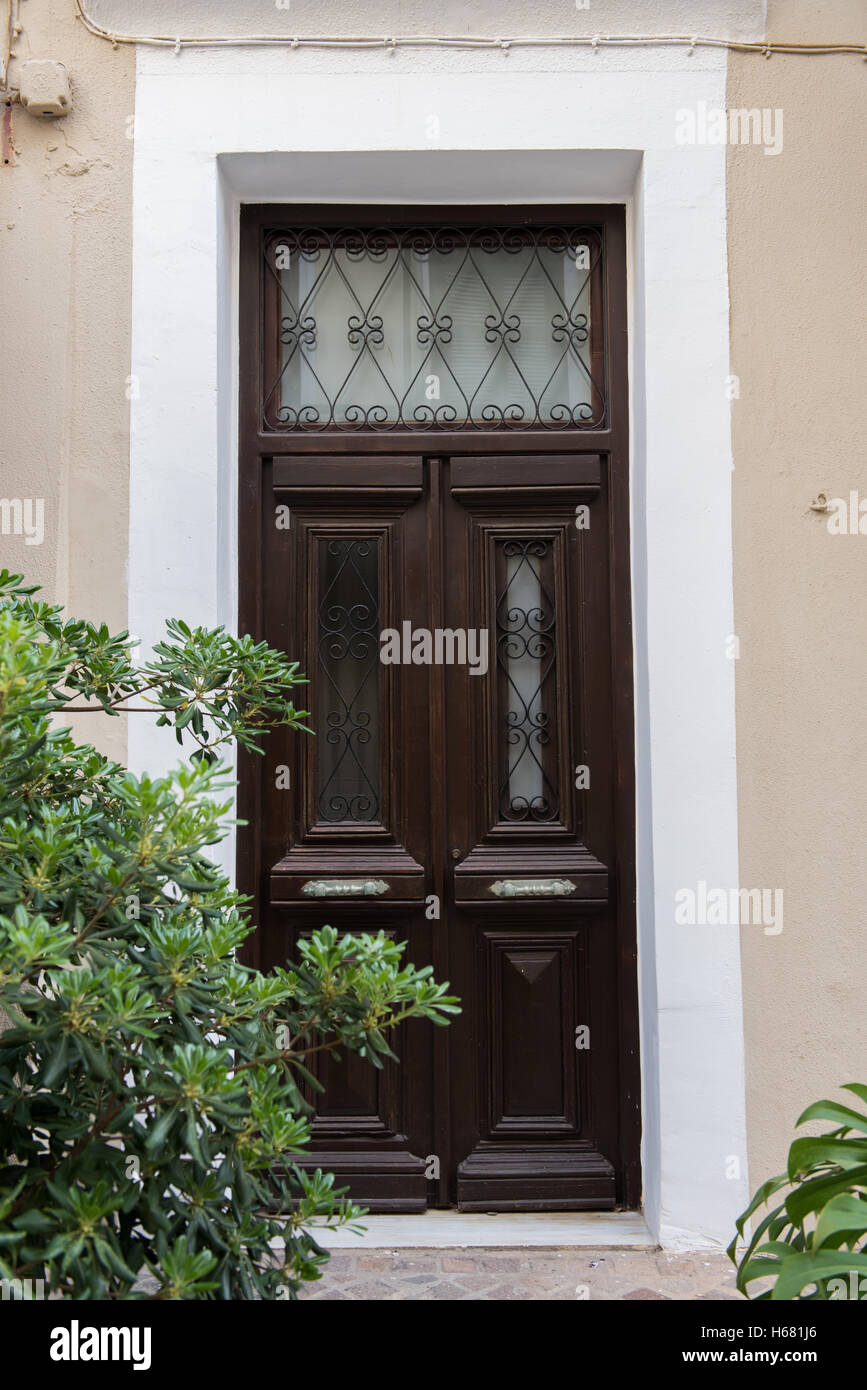 brown front door Stock Photo - Alamy