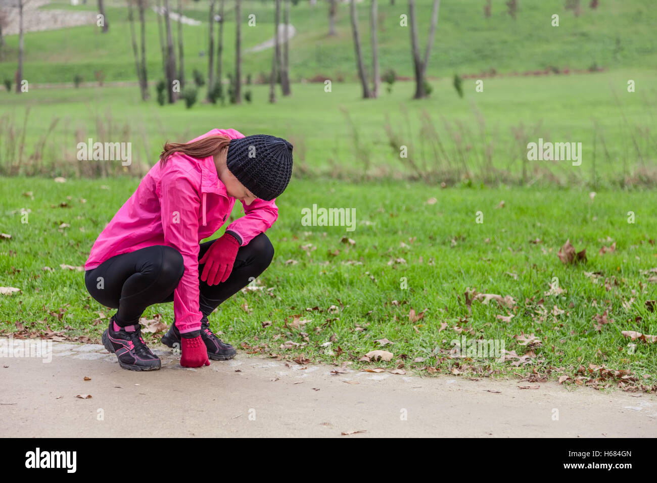 Exhausted runner hi-res stock photography and images - Alamy