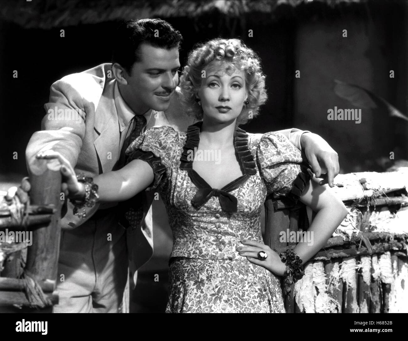 JOHN CARROLL, ANN SOTHERN, CONGO MAISIE, 1940 Stock Photo - Alamy