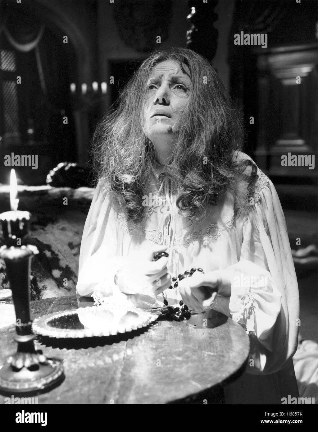 Countess Dracula 1971 High Resolution Stock Photography and Images - Alamy
