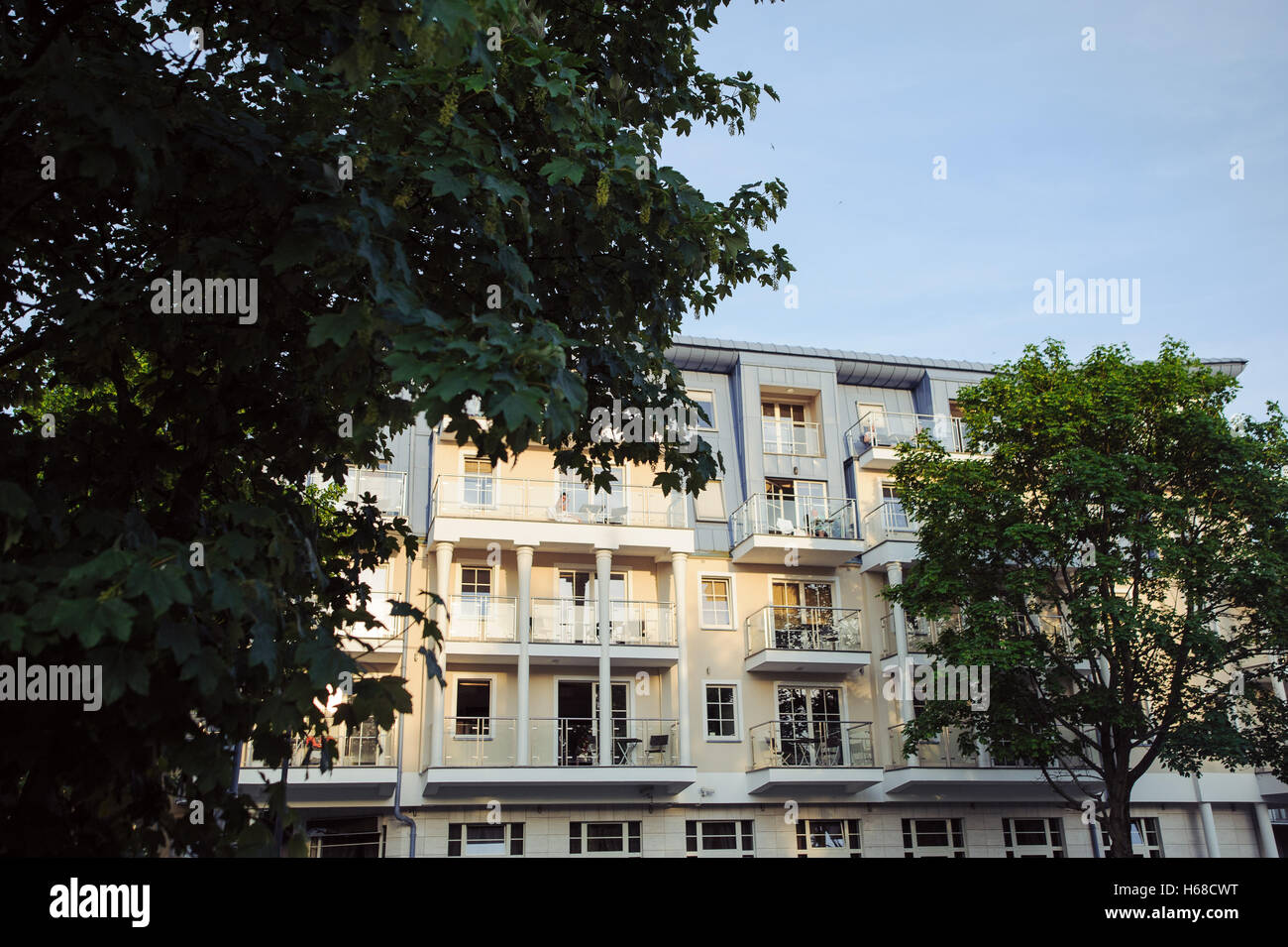 front view of an luxury hotel in sea city Stock Photo - Alamy