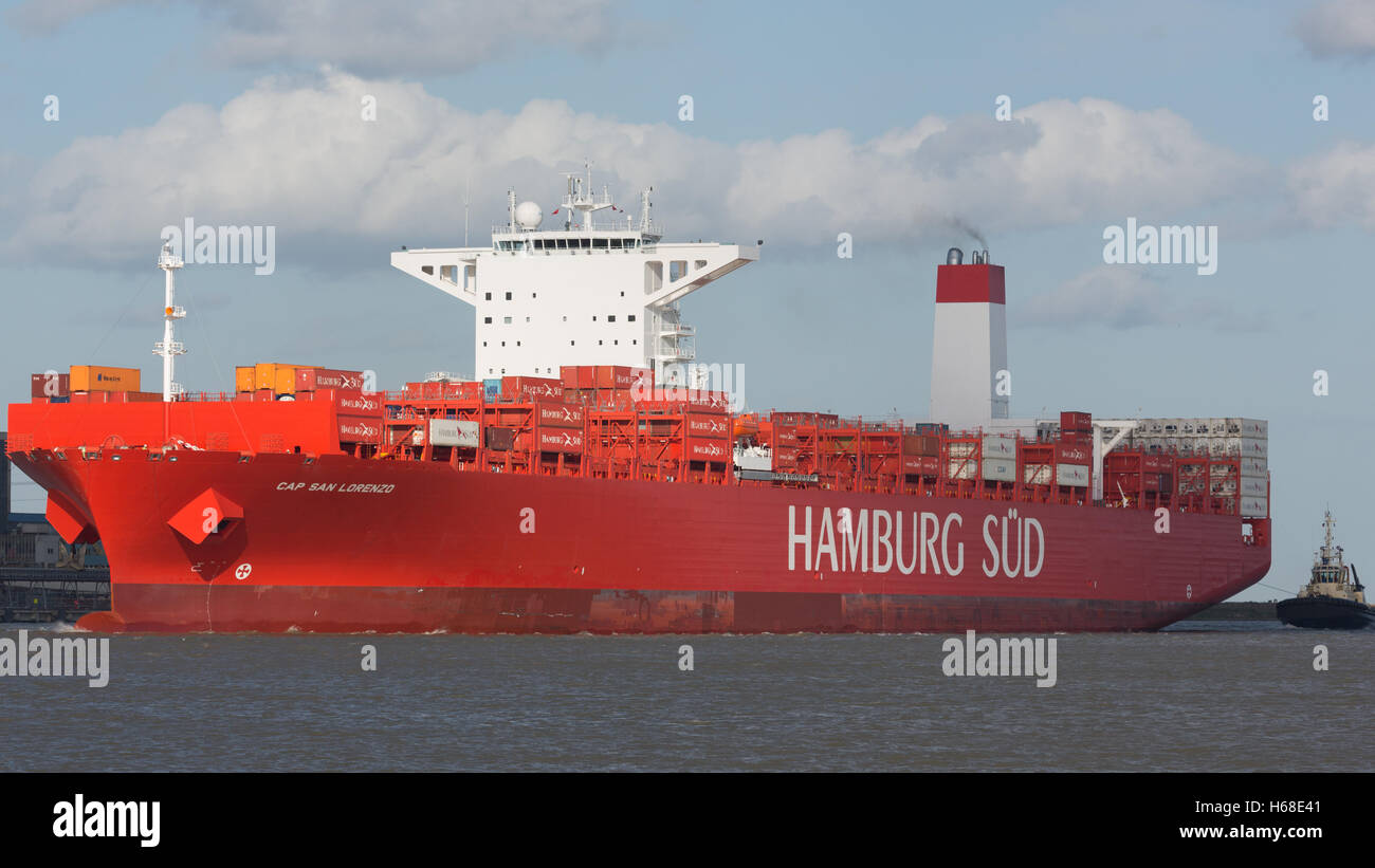 Container Ship Cap San Lorenzo arriving at Tilbury Stock Photo - Alamy
