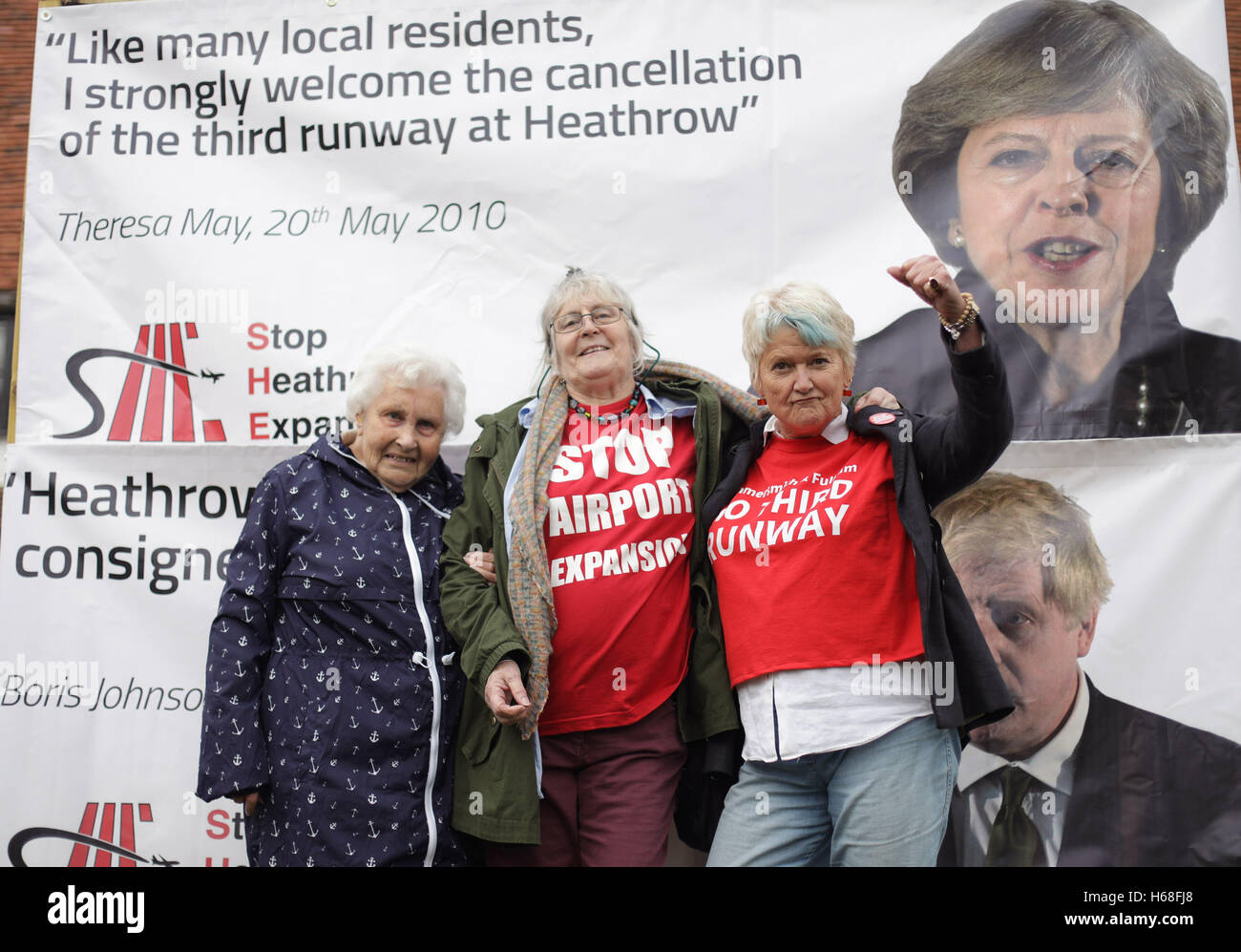 (Left to right) Protesters Margaret Higgs, Lesley O'Brien and Victoria ...