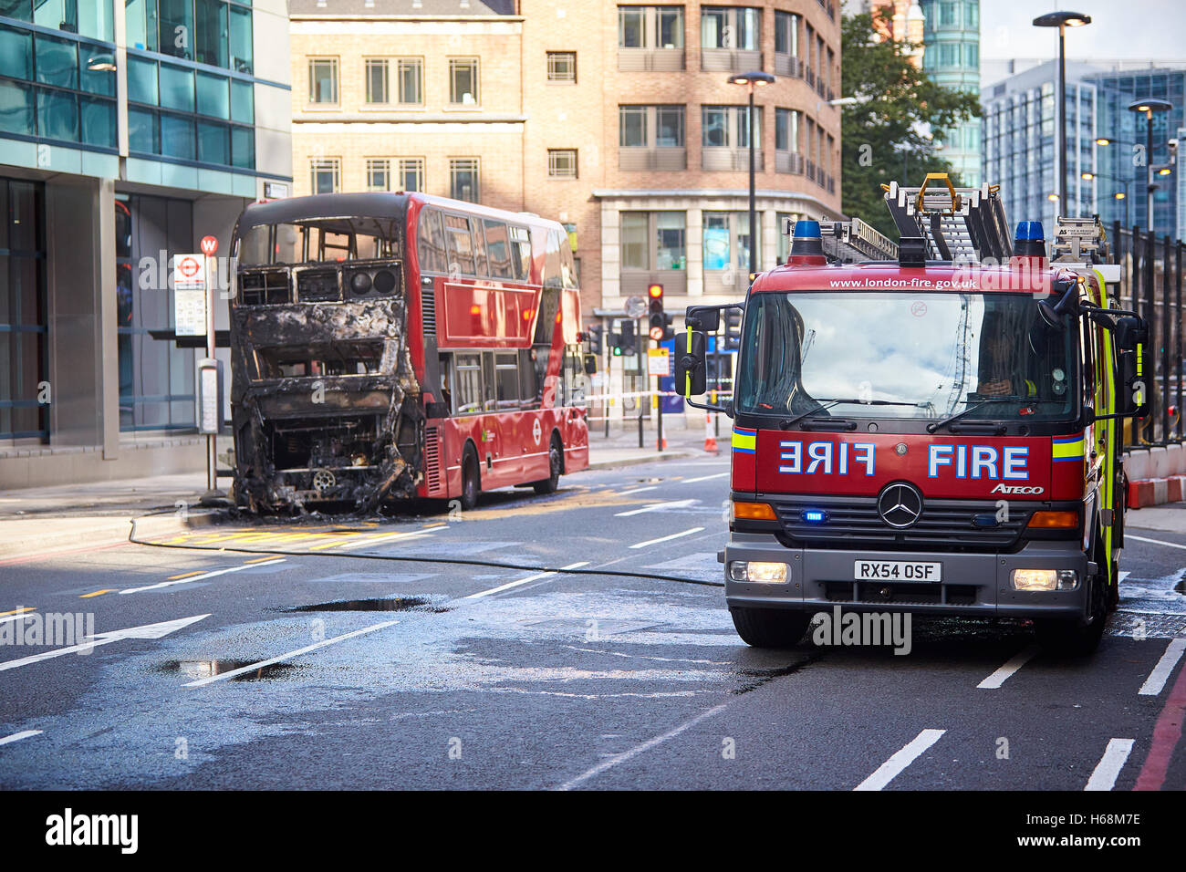 Damaged bus hi-res stock photography and images - Alamy