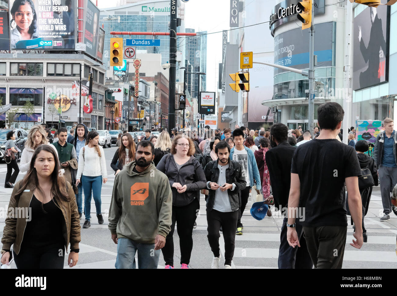 Crowds of shoppers and tourists seen in a busy central Toronto Stock ...
