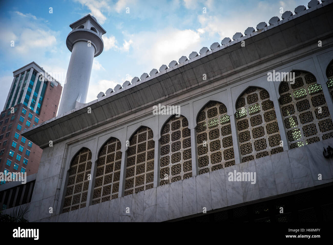 Hong Kong. 25th Oct, 2016. Kowloon Masjid and Islamic Centre or Kowloon ...