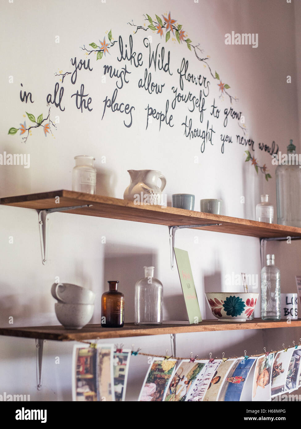 Colombo, Sri Lanka. June 10th 2016. The inside of Kumbuk Cafe in ...