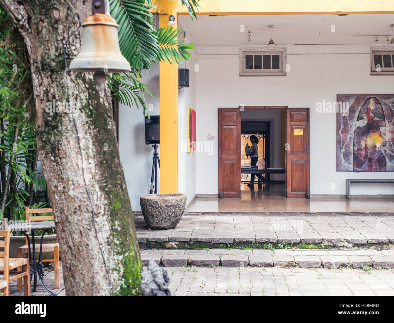 Barefoot gallery sri lanka hi-res stock photography and images - Alamy