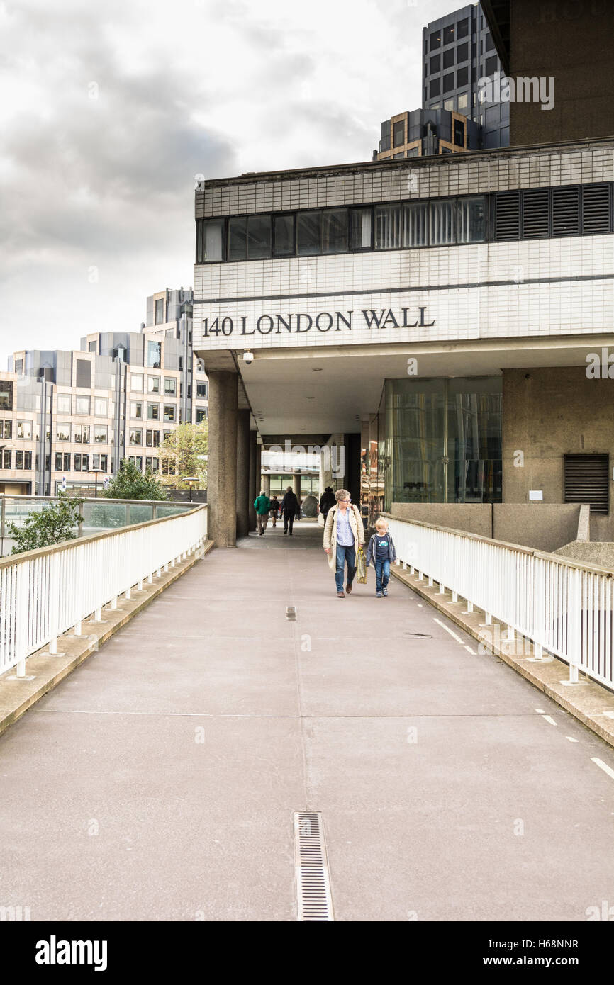 The high walkway along the London Wall close to the Museum of London ...