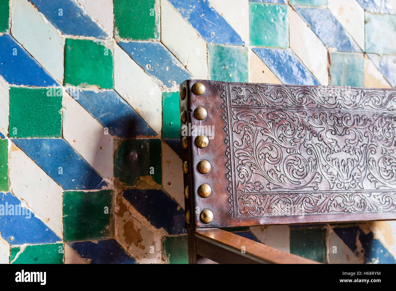 Azulejo interior hi-res stock photography and images - Alamy