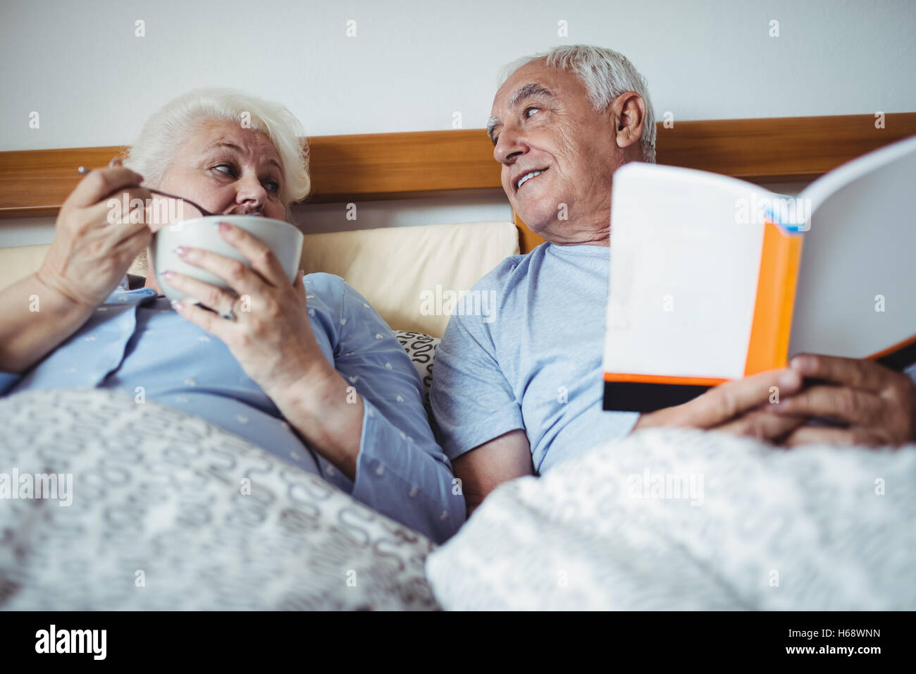 Reading breakfast hi-res stock photography and images - Alamy