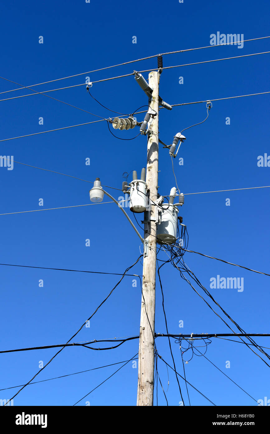Utility pole transformer hi-res stock photography and images - Alamy
