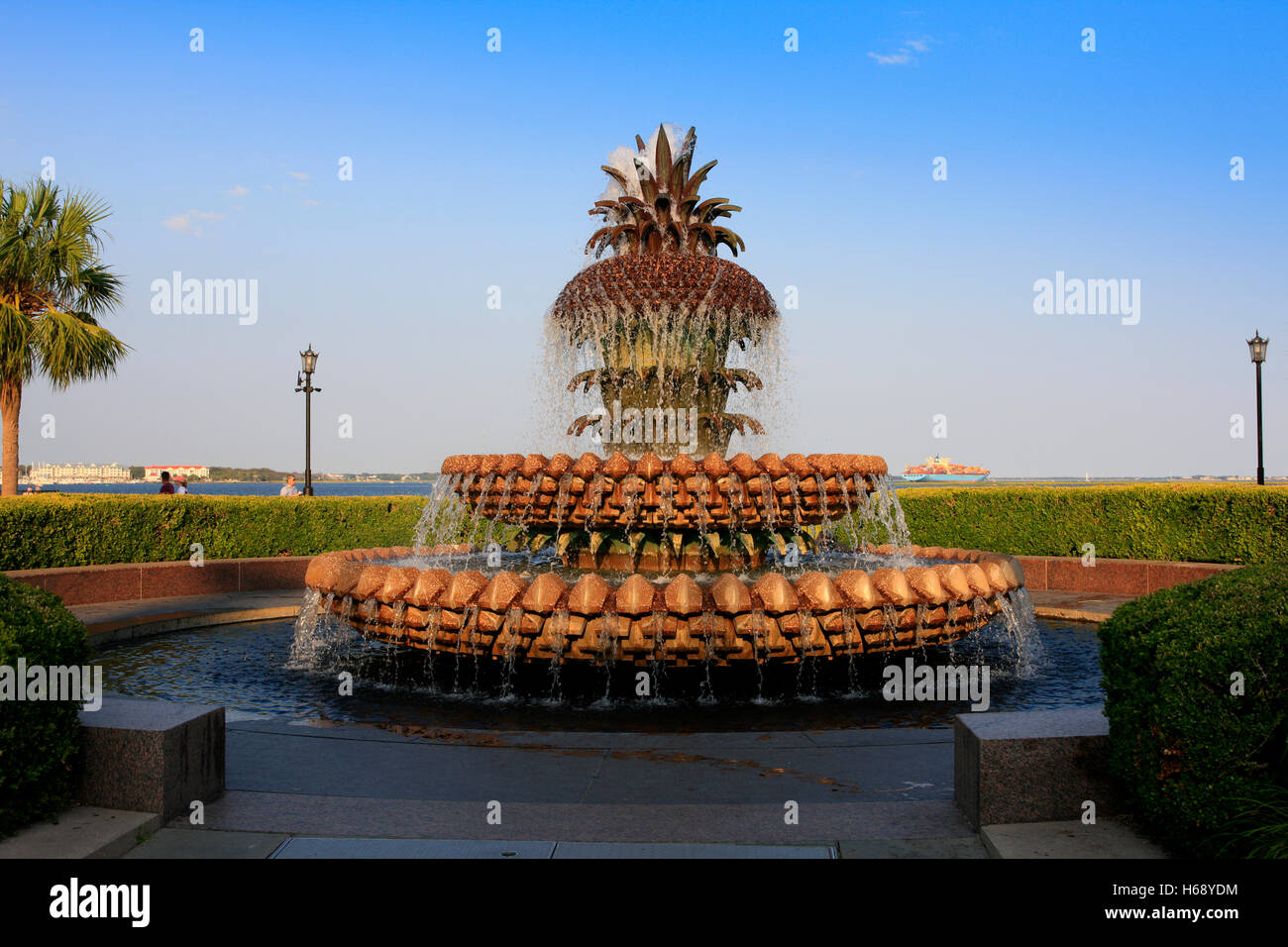 Waterfront Park Charleston Sc Pineapple Fountain at Tawny Dunn blog