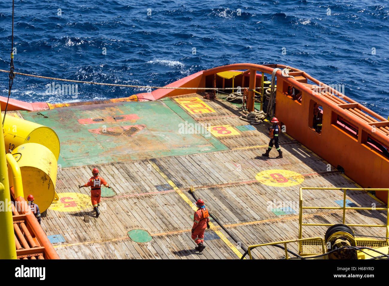 Anchor handling operation High Resolution Stock Photography and Images ...