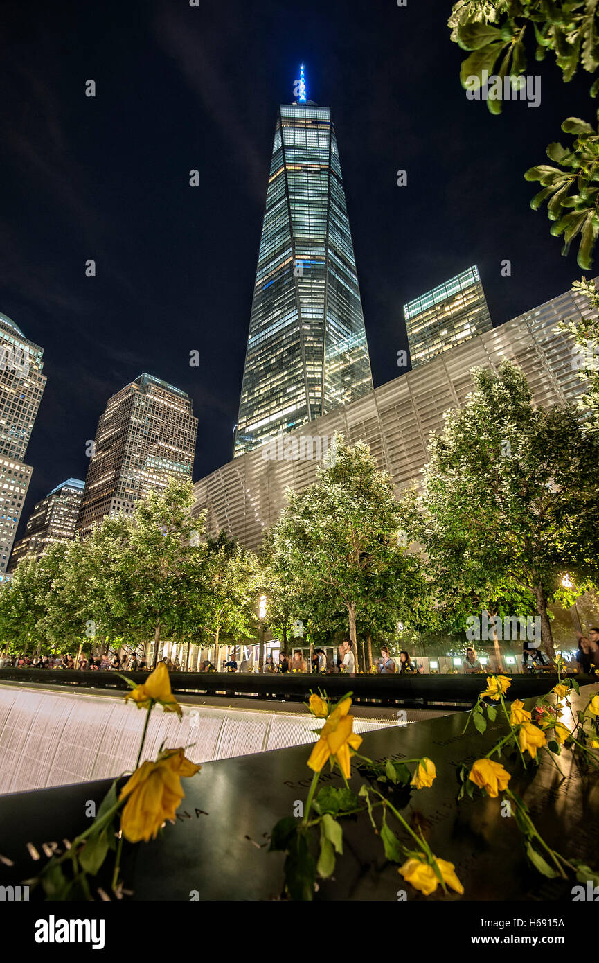Yellow roses at North Pool, Ground Zero in remembrance of the victims ...