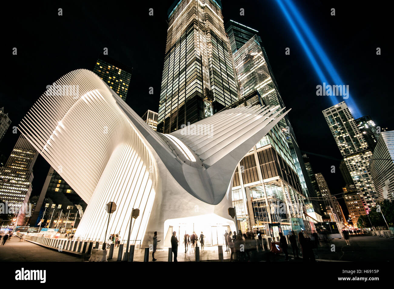 The Oculus World Trade Center Transportation Hub designed by architect ...