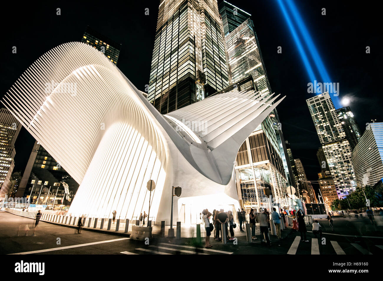 The Oculus World Trade Center Transportation Hub designed by architect ...