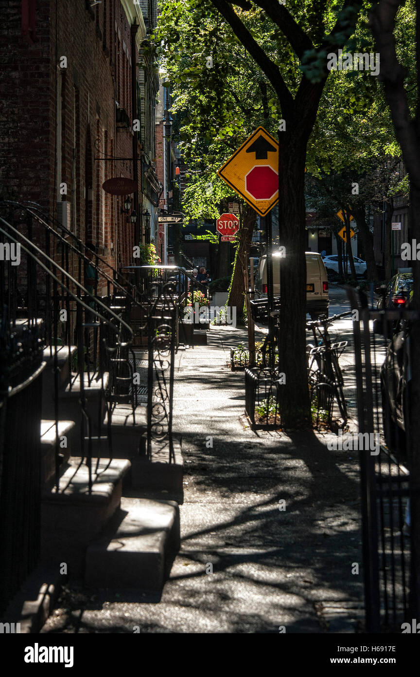Nyc commerce hi-res stock photography and images - Alamy