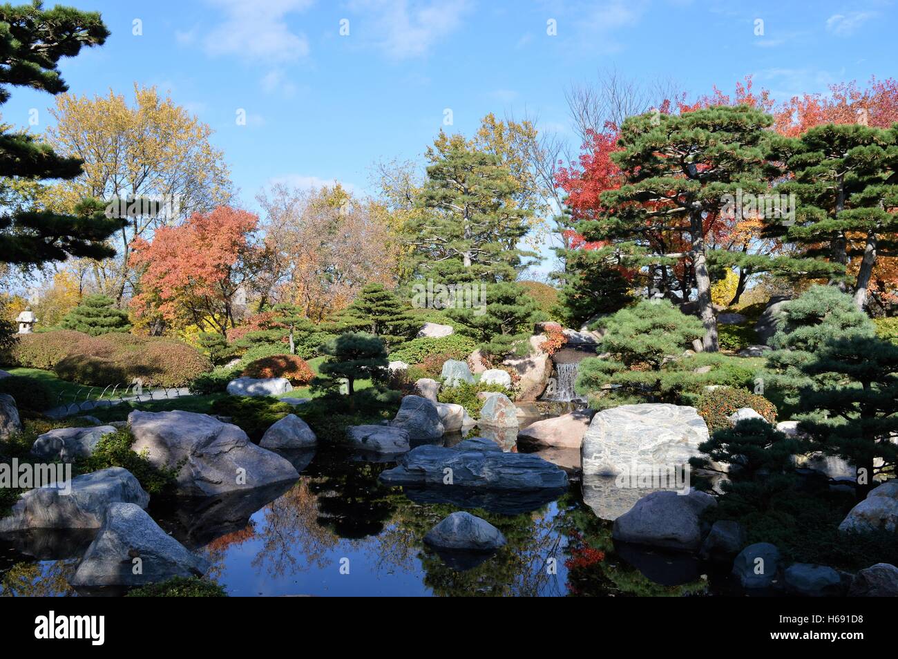 Japanese Garden During the Fall Stock Photo - Alamy