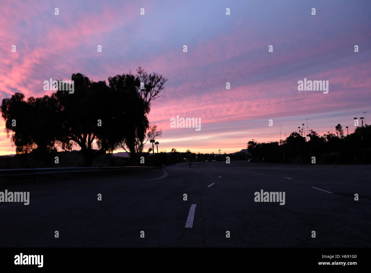 Empty parking lot los angeles hi-res stock photography and images - Alamy
