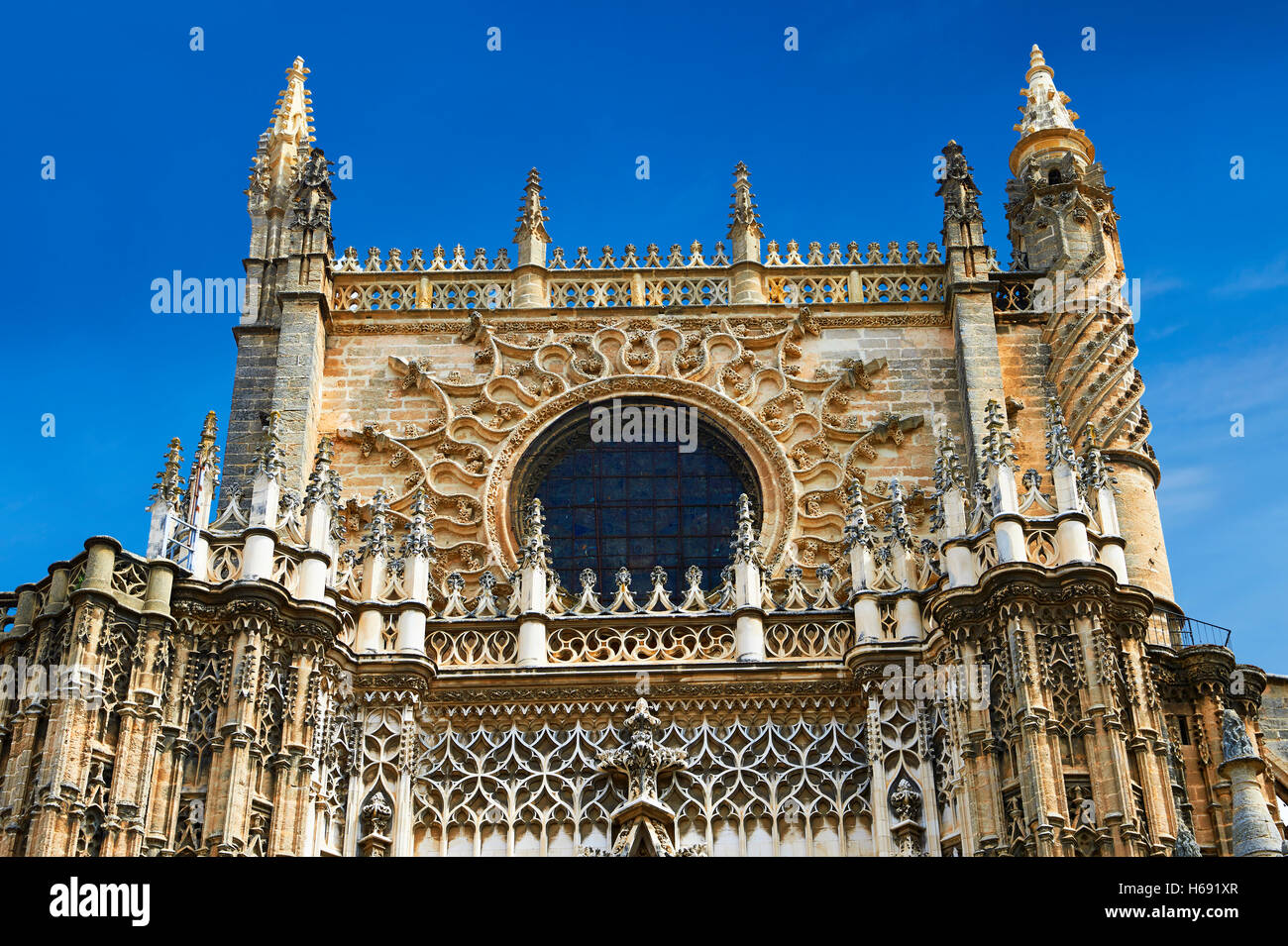 Gothic architectural detail of the Door of the Prince, Seville ...
