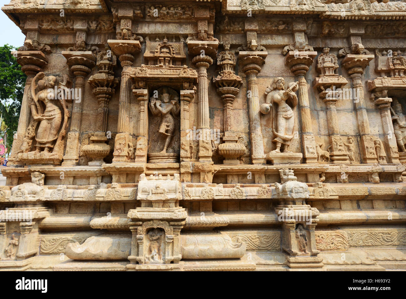 Vaishnava temple hi-res stock photography and images - Alamy