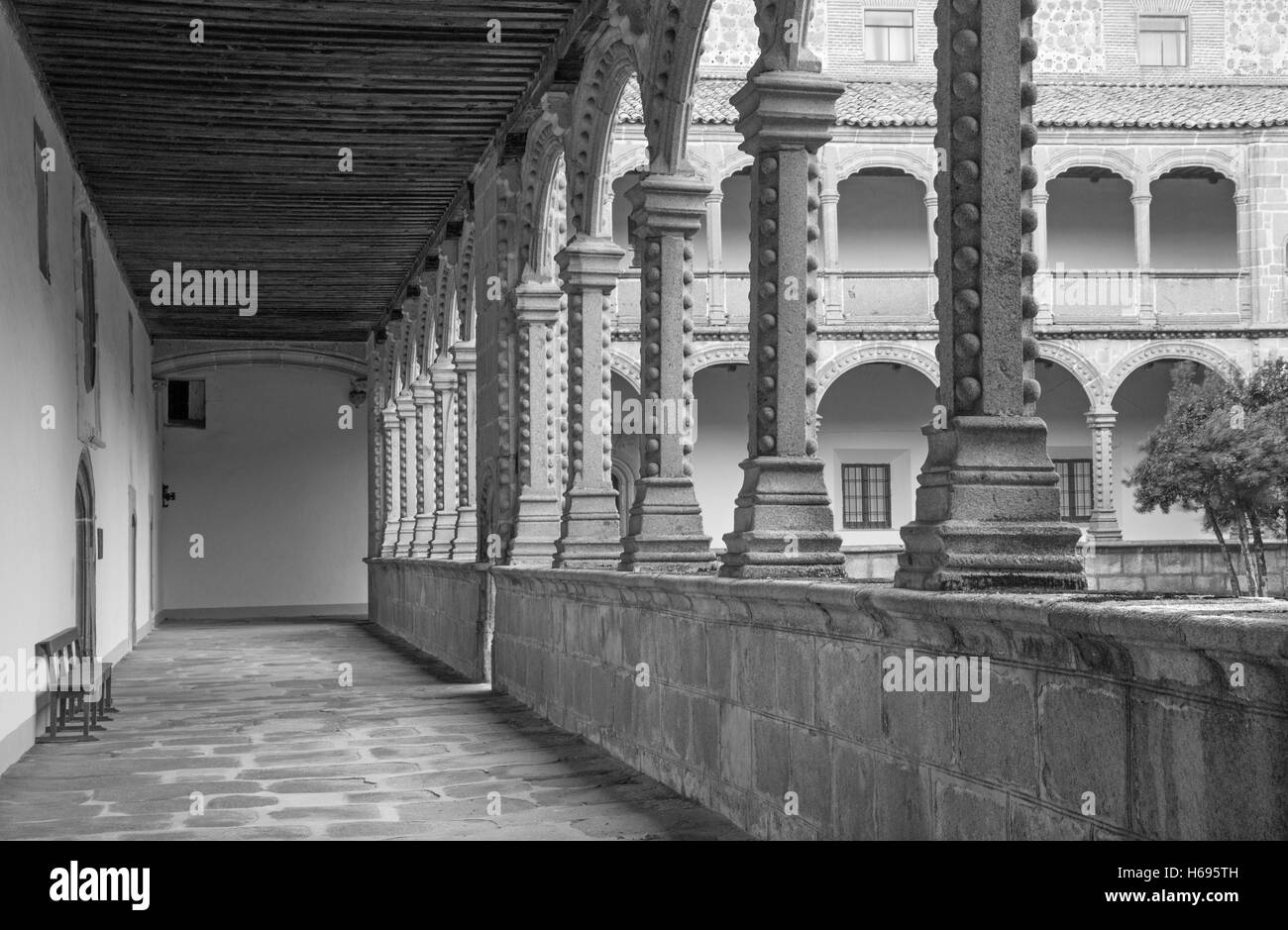 Monasterio de santo tomas Black and White Stock Photos & Images - Alamy