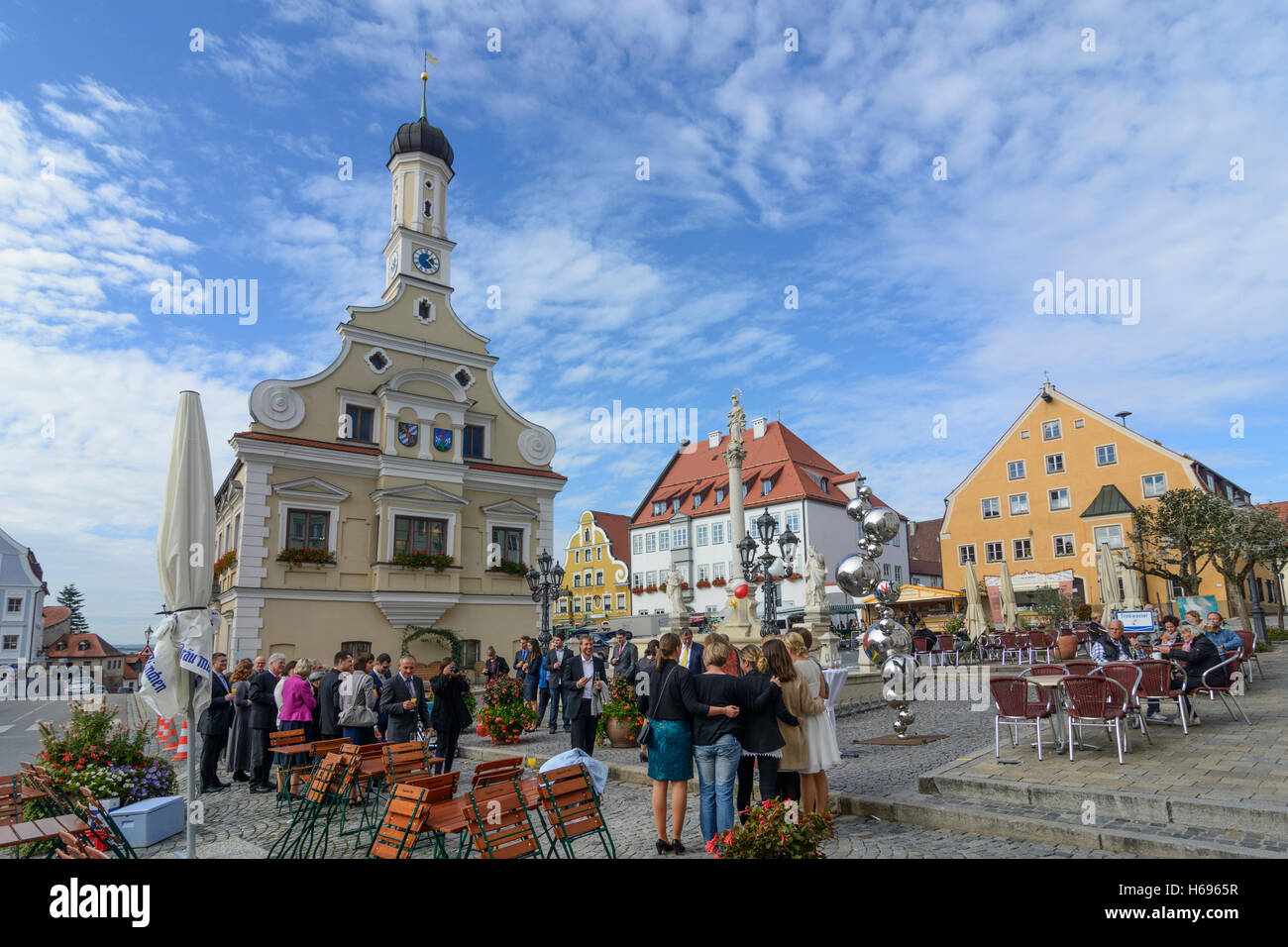 Friedberg: square Marienplatz, town hall, wedding party, Schwaben ...