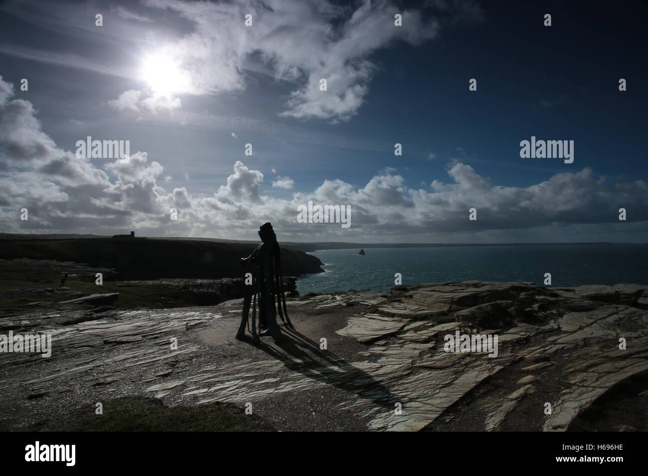 King Arthurs statue in Tintagel castle,Cornwall Stock Photo - Alamy