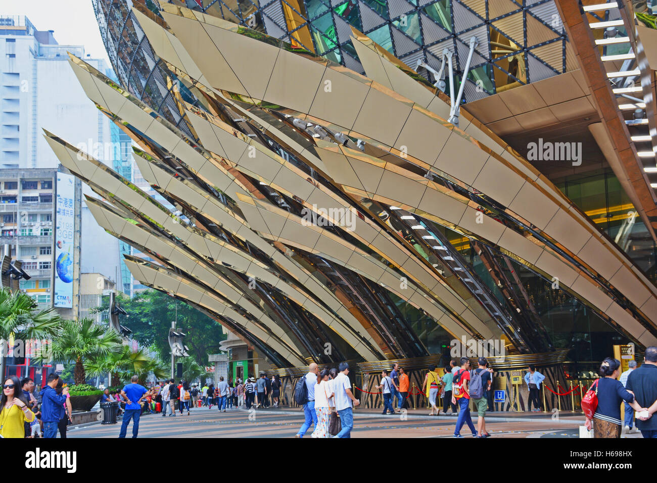Entry hotel hi-res stock photography and images - Alamy