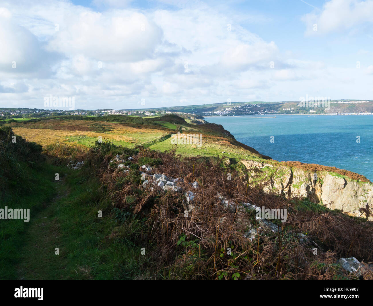 Fishguard bay hi-res stock photography and images - Alamy