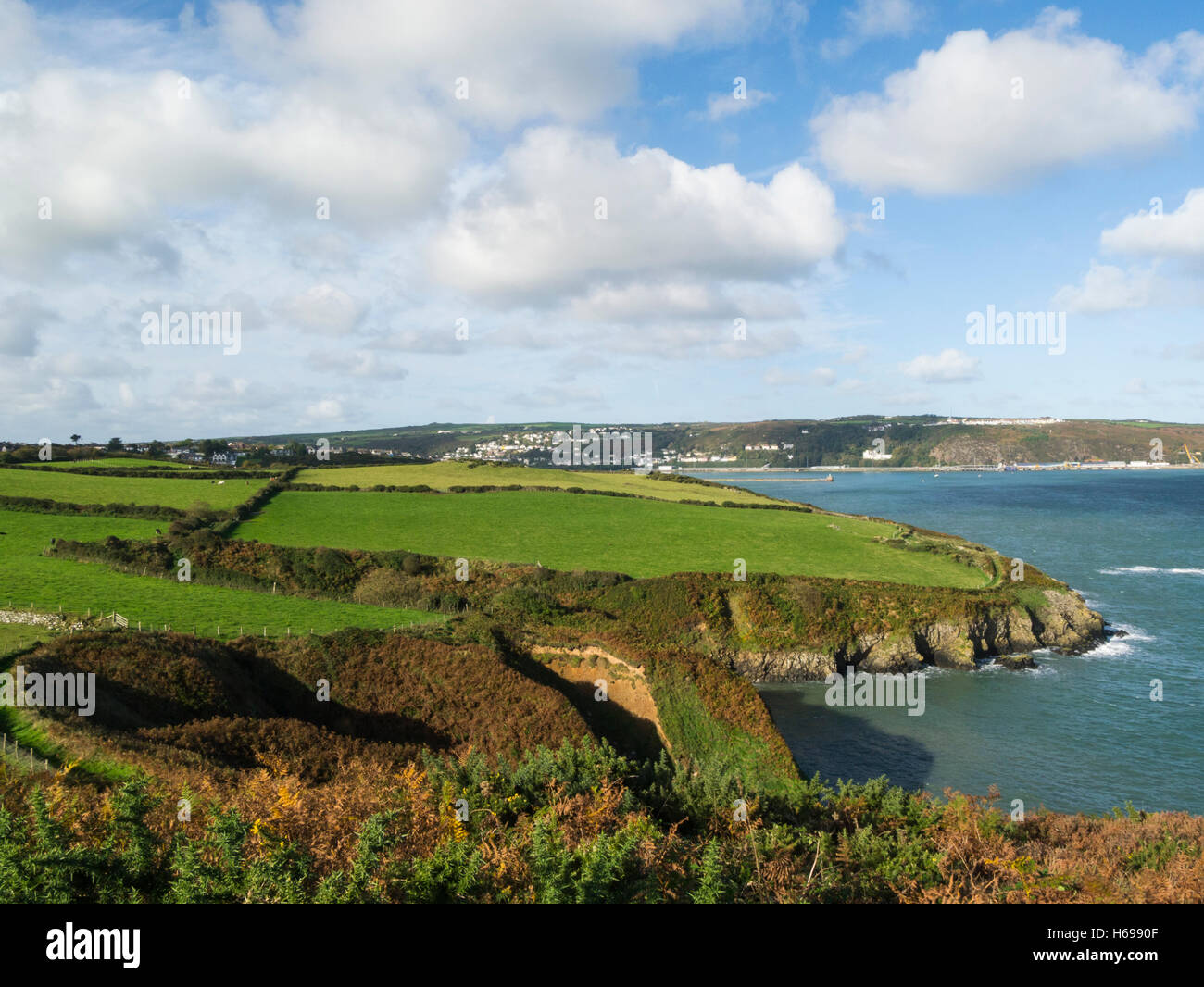Fishguard wales hi-res stock photography and images - Alamy