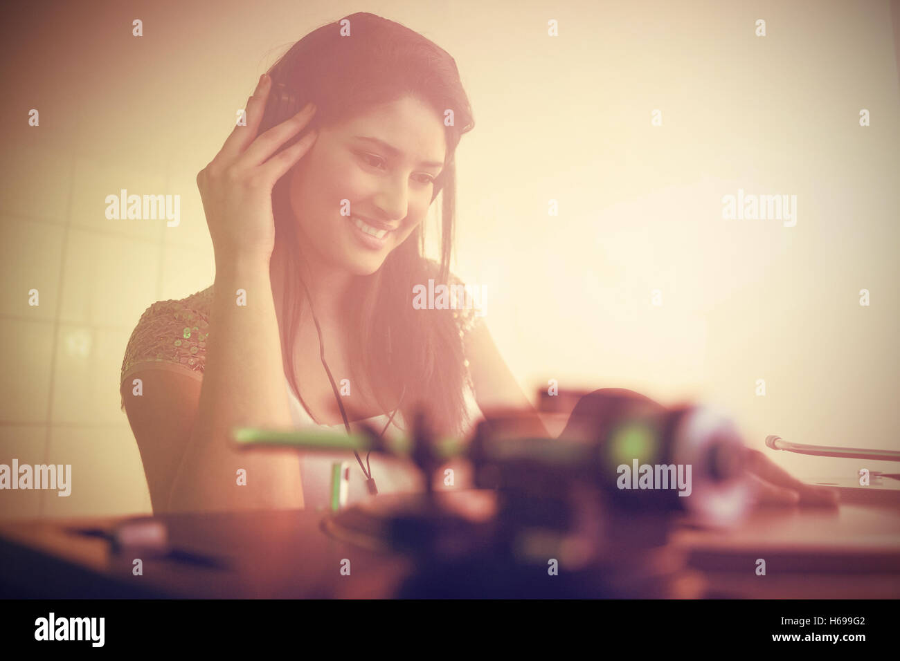 Beautiful dj woman playing music hi-res stock photography and images ...